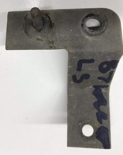 HEADER PANEL BRACKET ,RIGHT CORNER 86-88 MONTE CARLO LS – Chicago ...